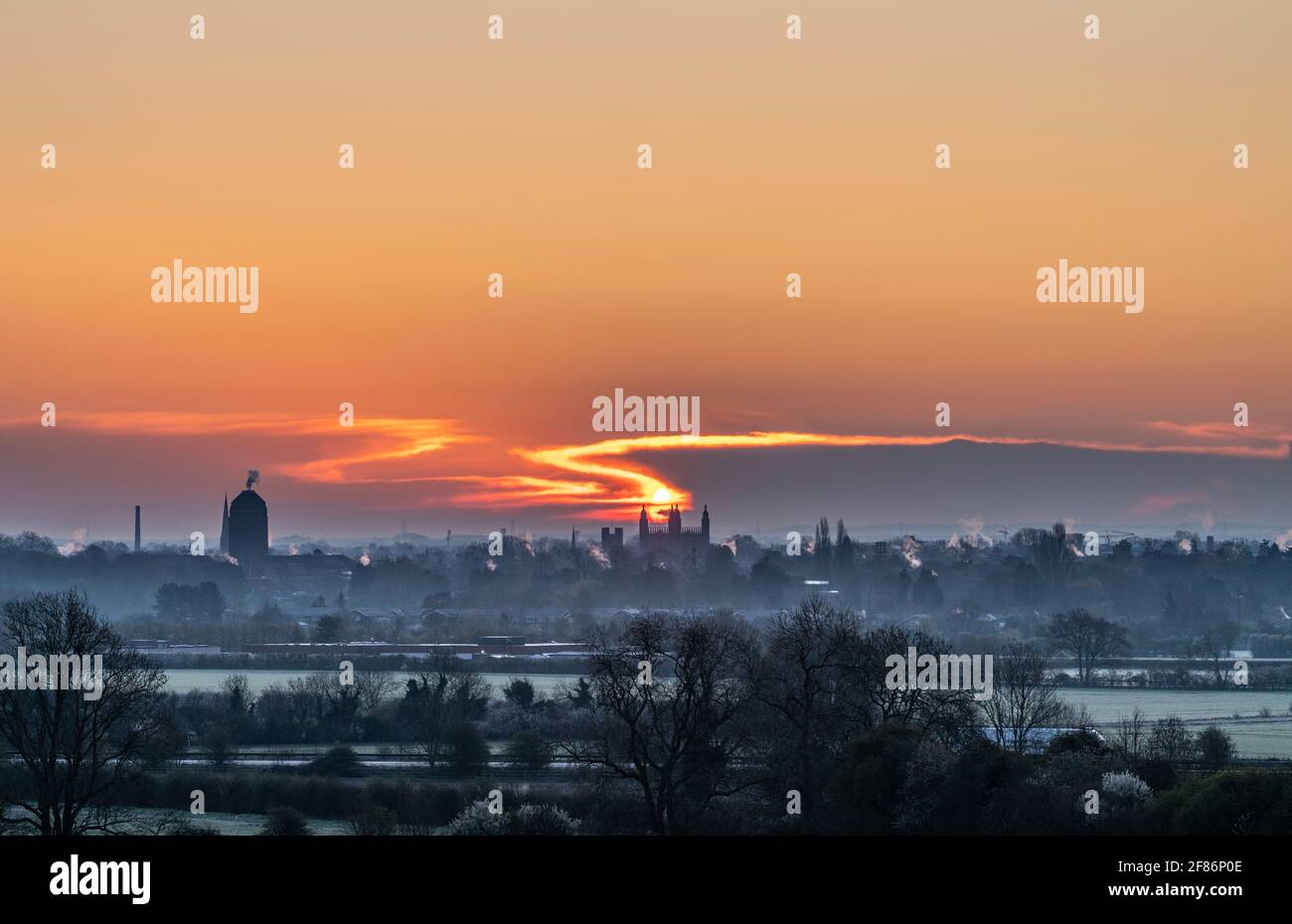 Cambridge britain hi-res stock photography and images - Alamy