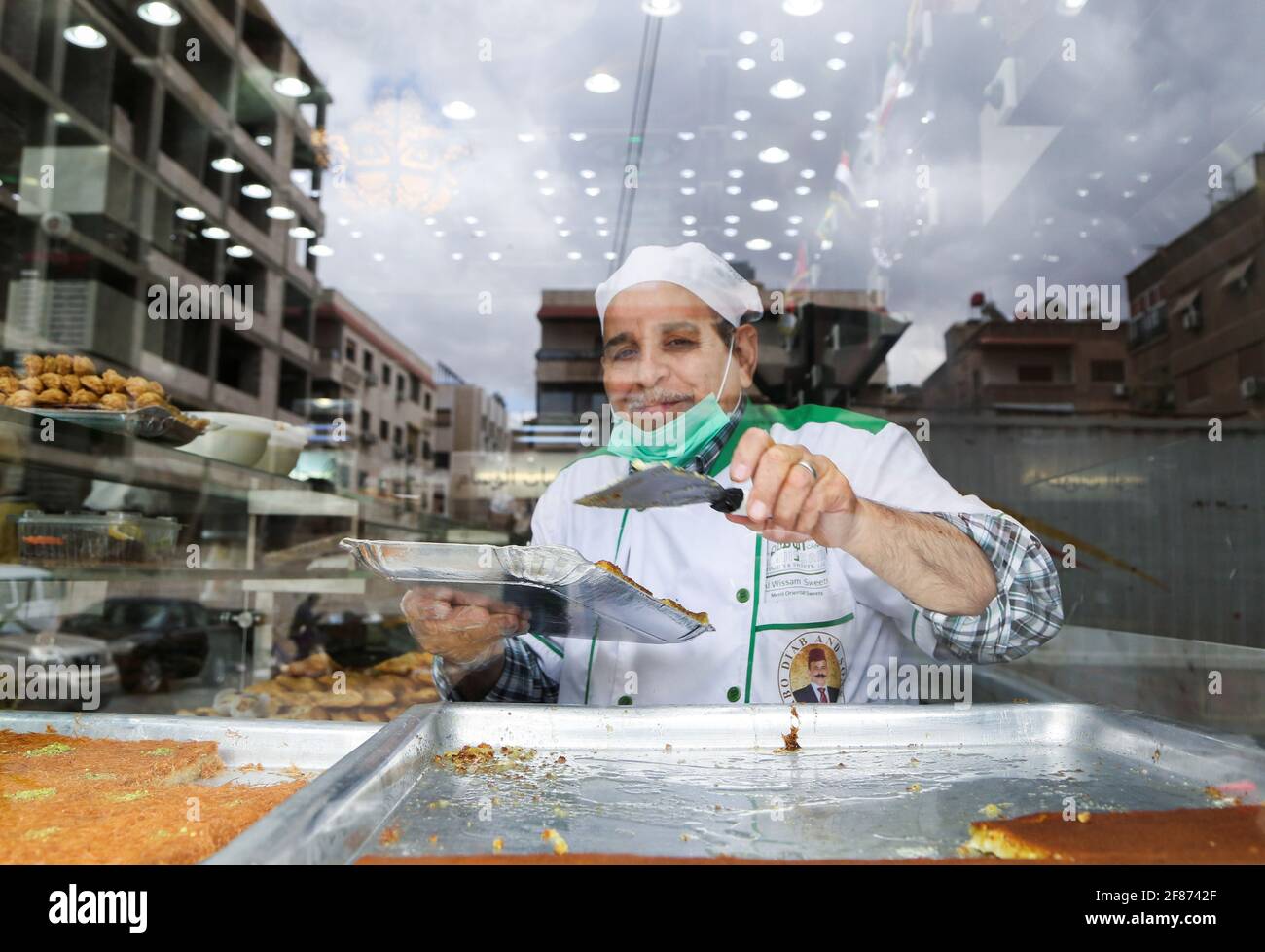 Damascus sweets hi-res stock photography and images - Alamy