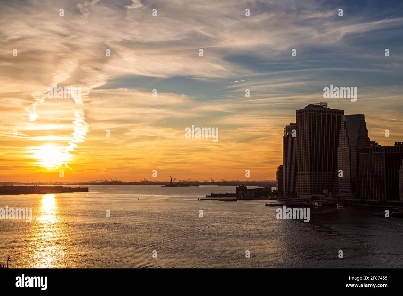 The View of the Brooklyn Bridge Stock Photo - Alamy