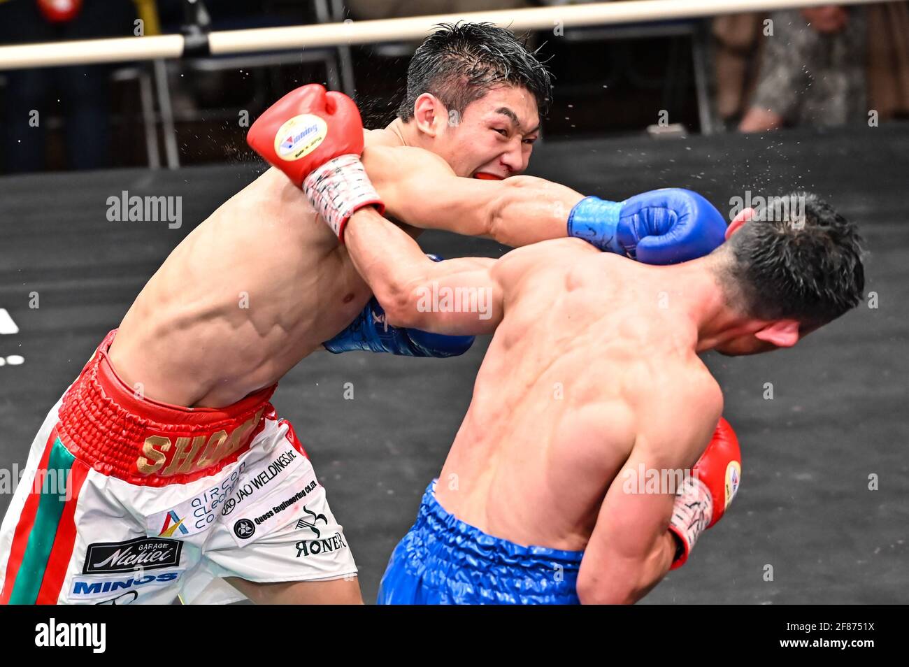 Tokyo, Japan. 8th Apr, 2021. (L-R) Shoki Sakai, Keita Obara Boxing ...