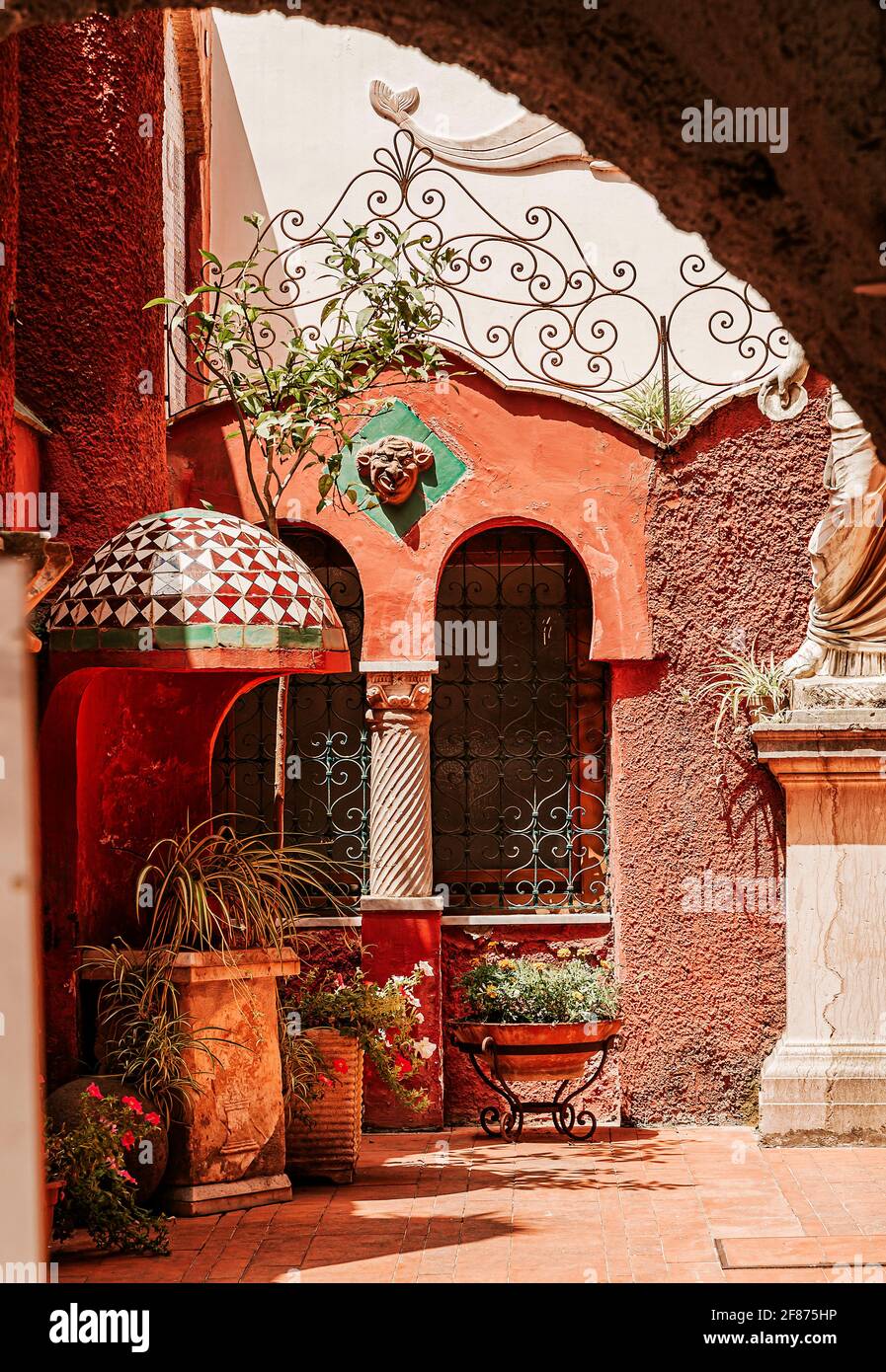 Casa Rossa, Capri Stock Photo - Alamy