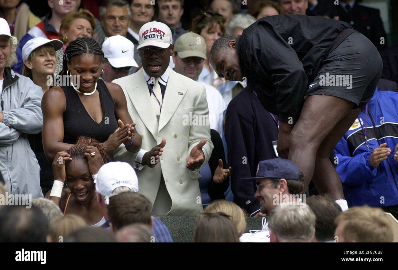 Venus williams family hi-res stock photography and images - Alamy