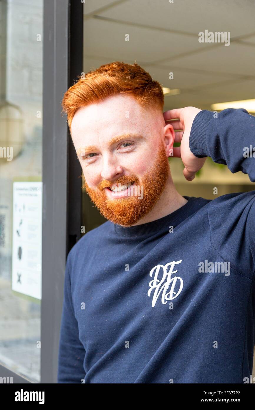 Do not iron trim hi-res stock photography and images - Alamy