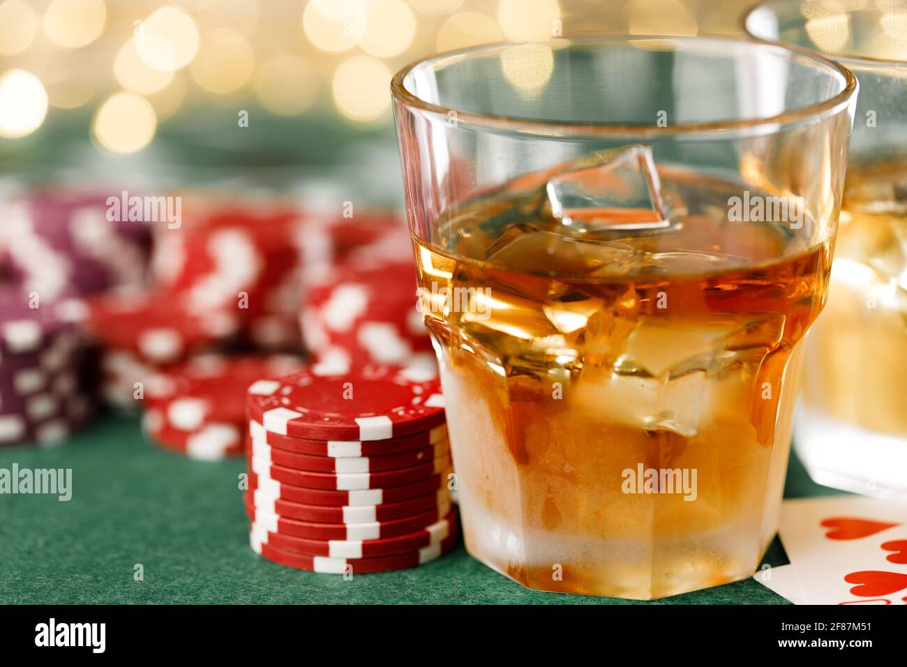 Black playing cards glass whiskey hi-res stock photography and images ...