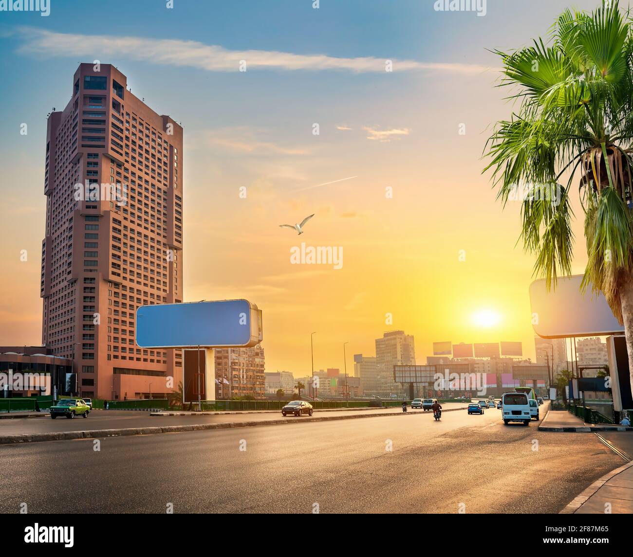 Sixth october bridge in cairo hi-res stock photography and images - Alamy