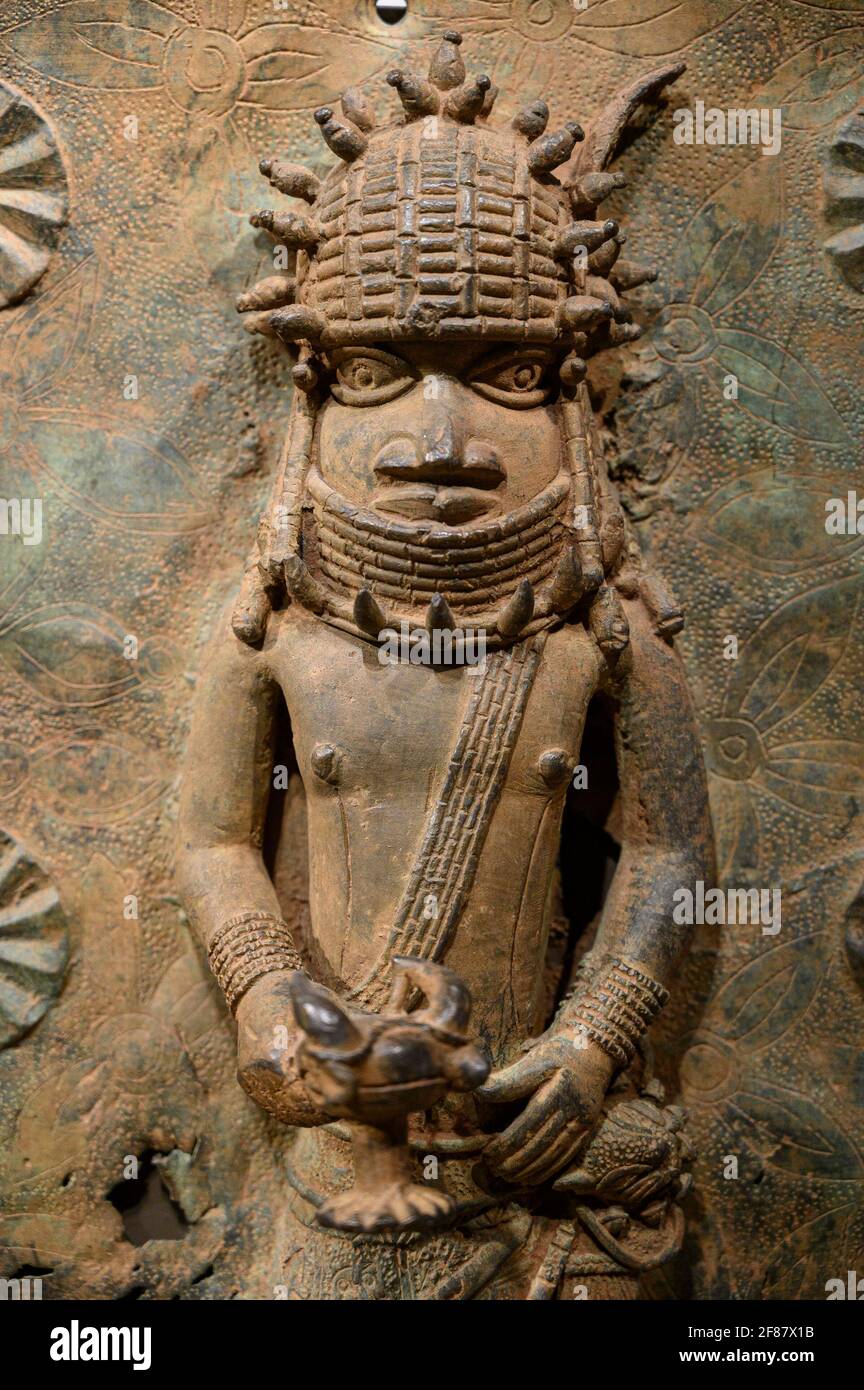 Benin bronze british museum hi-res stock photography and images - Alamy