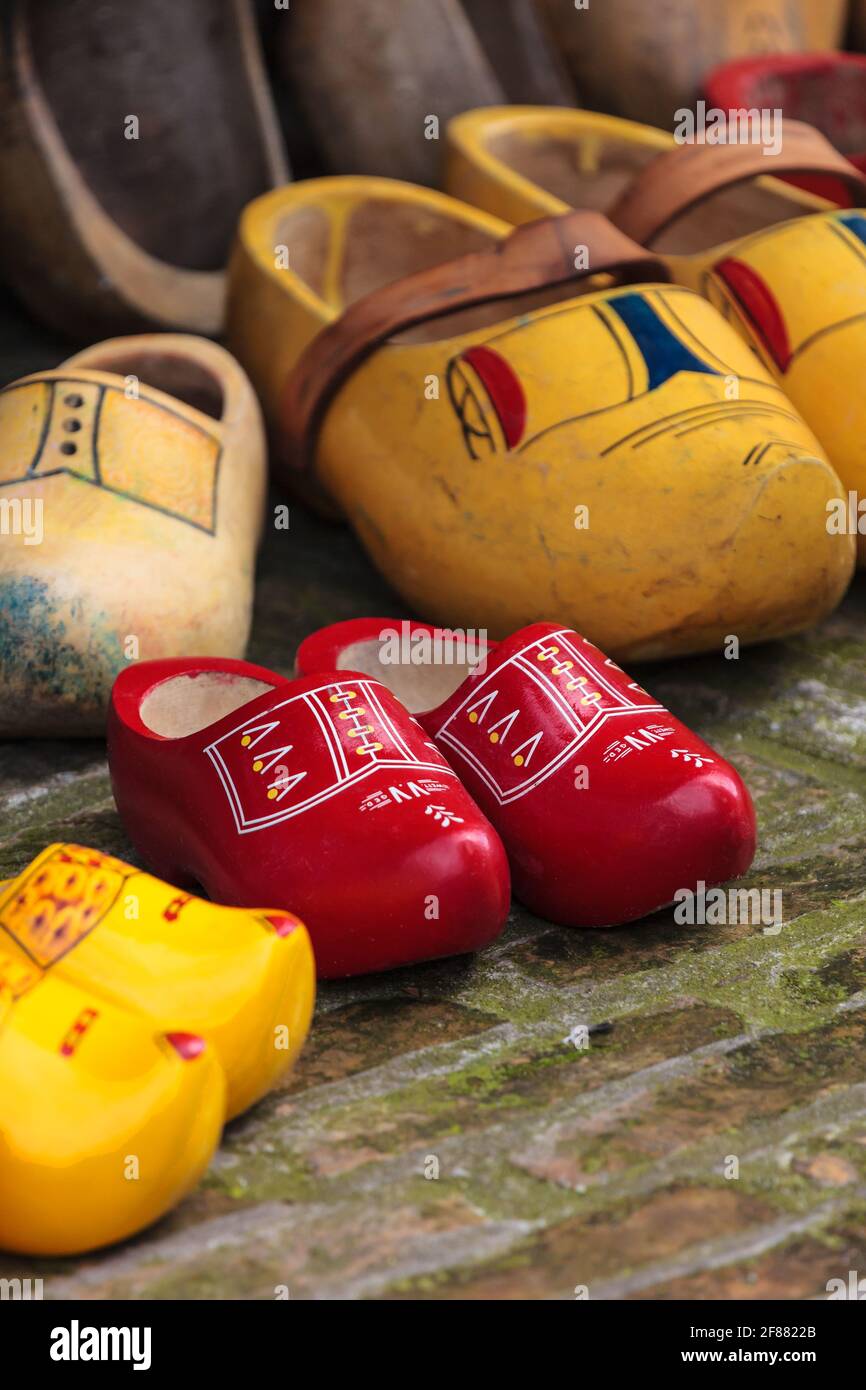 Vintage worn hi-res stock photography and images - Alamy