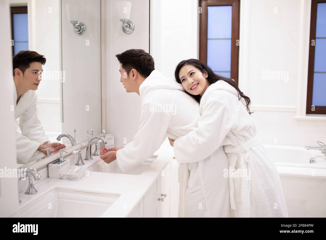 Couple bathroom sink hi-res stock photography and images - Alamy