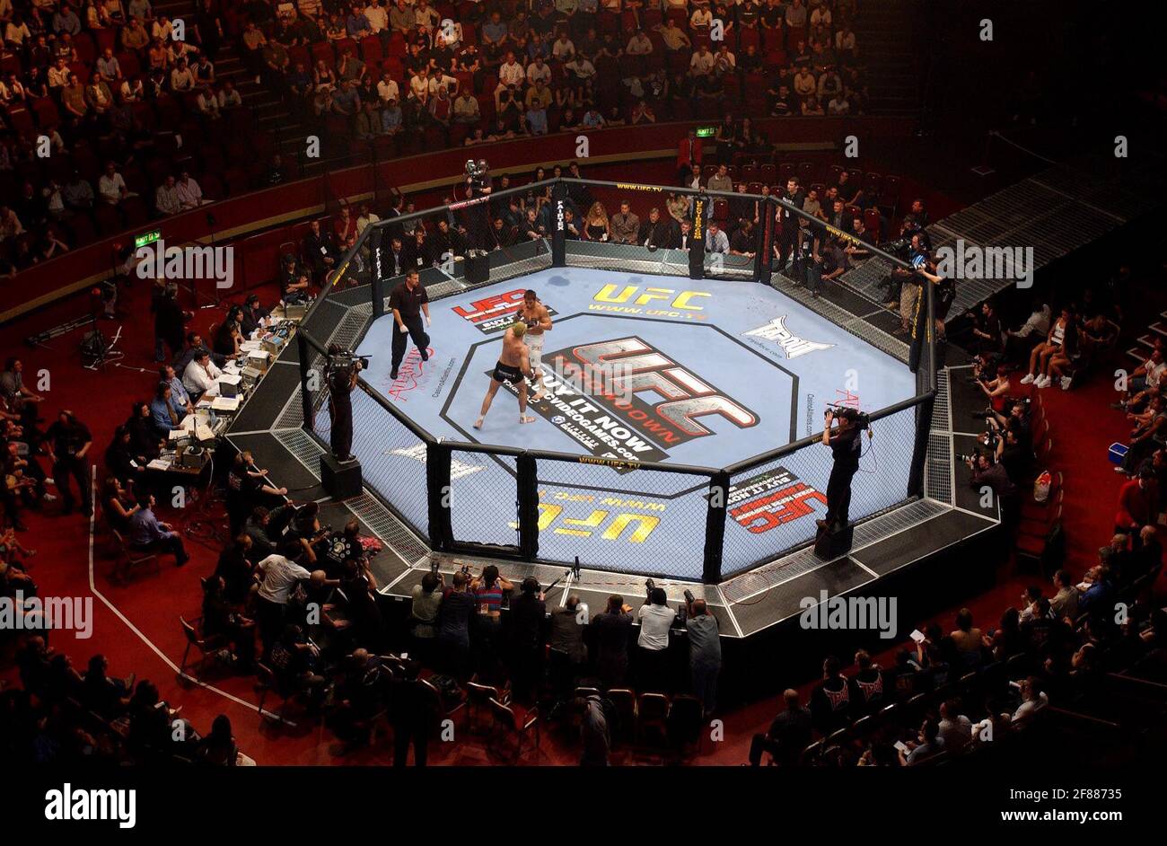 Elvis Sinosic on the floor in the second fight in the UFC contest at ...