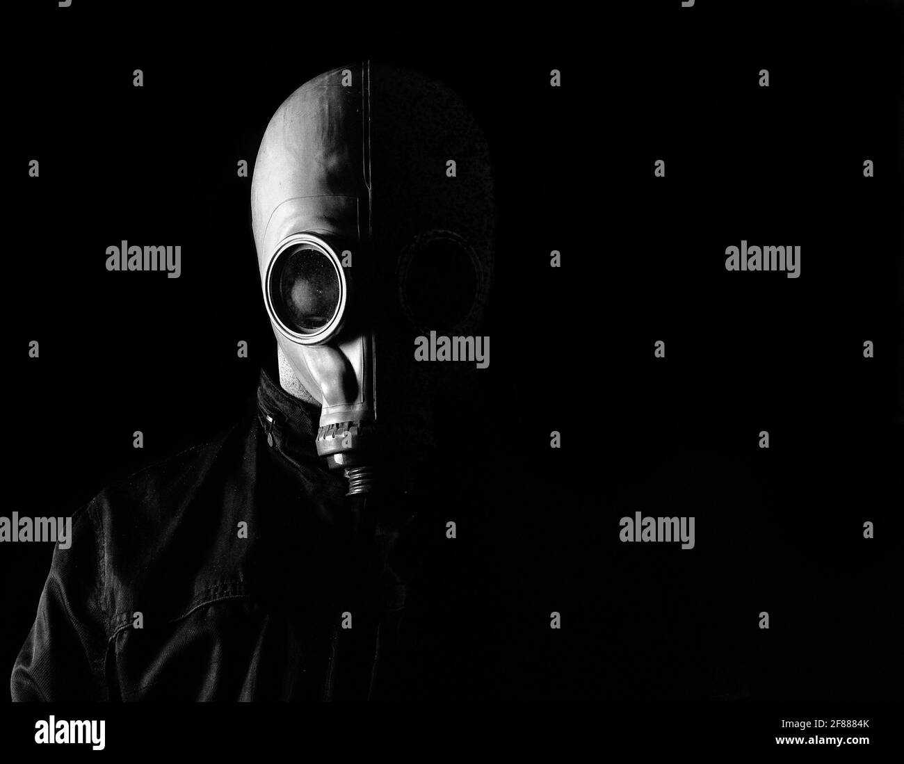 Gaz mask hi-res stock photography and images - Alamy