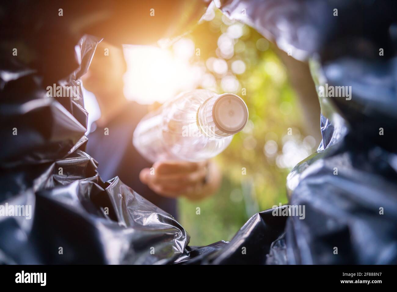 Throwing litter on street hi-res stock photography and images - Alamy