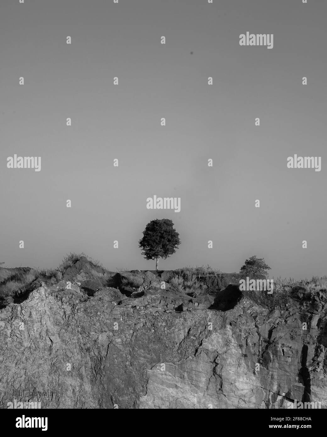 Cliff beautiful Black and White Stock Photos & Images - Alamy