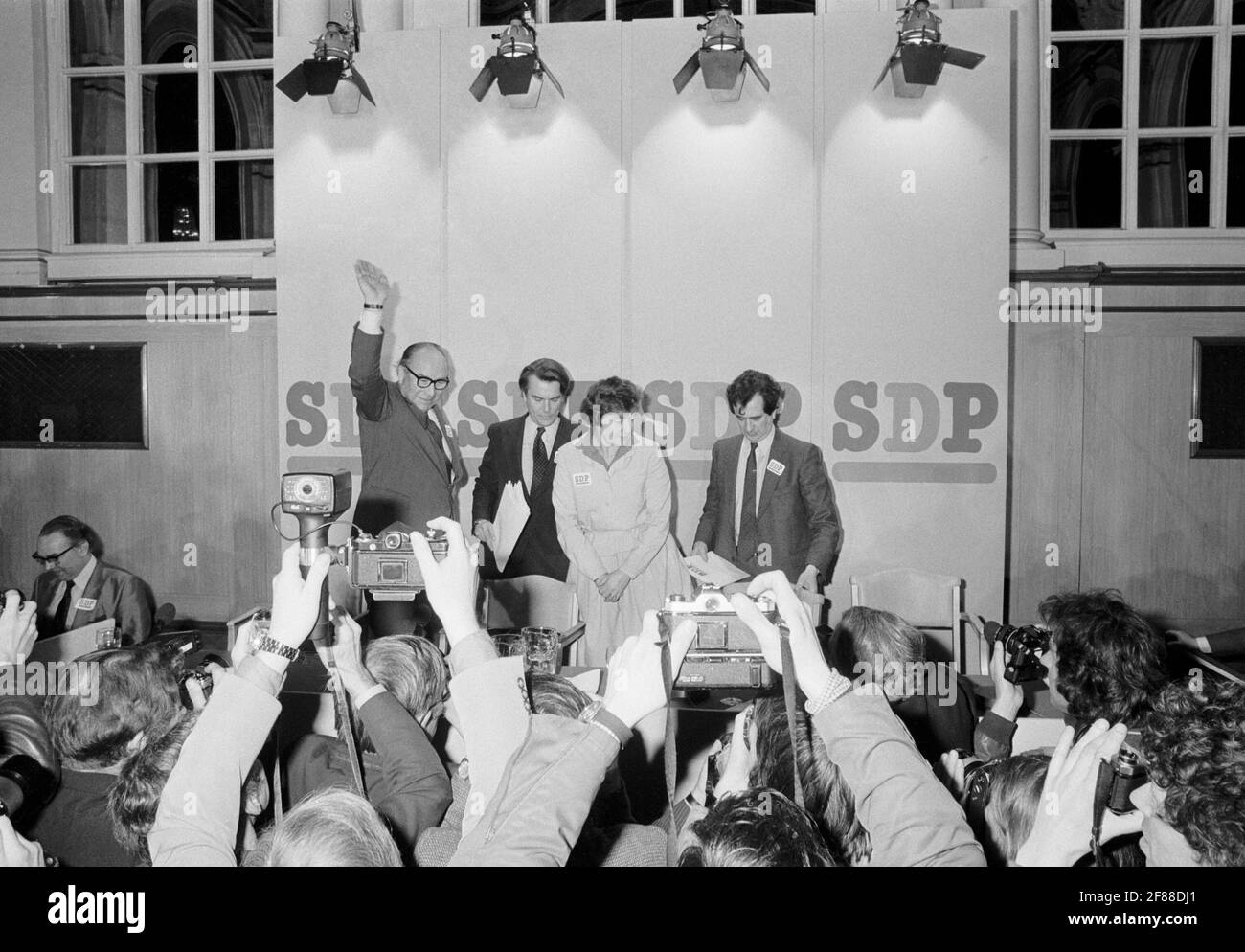 Politics social media Black and White Stock Photos & Images - Alamy