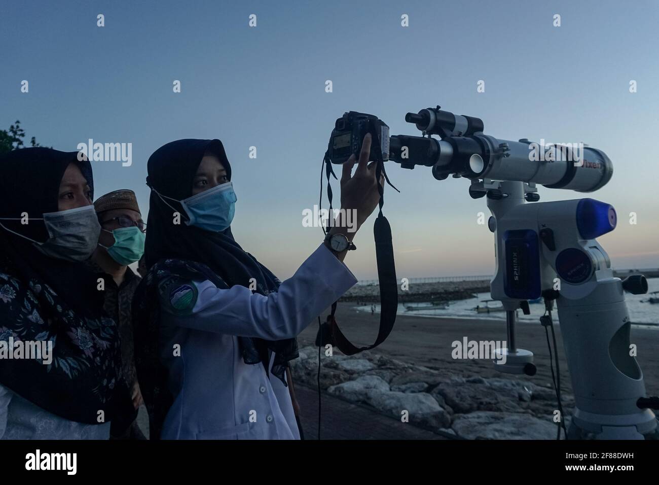 Observation month hi-res stock photography and images - Alamy