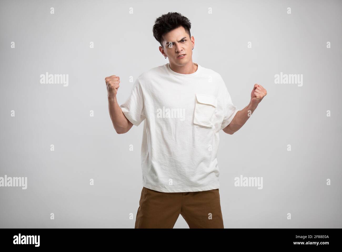 Furious young man Stock Photo - Alamy
