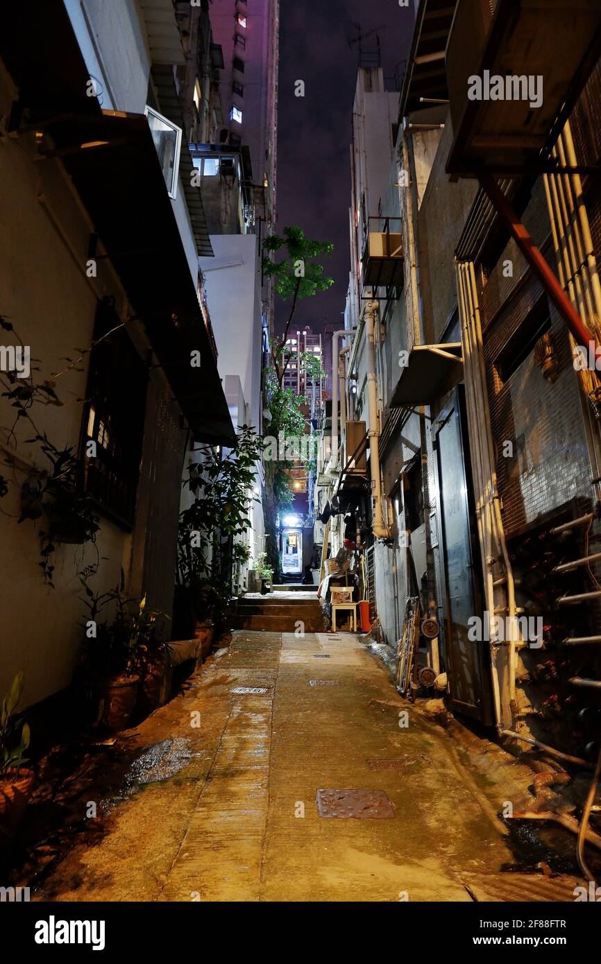 Hong Kong street scene in alleys of Central Stock Photo - Alamy