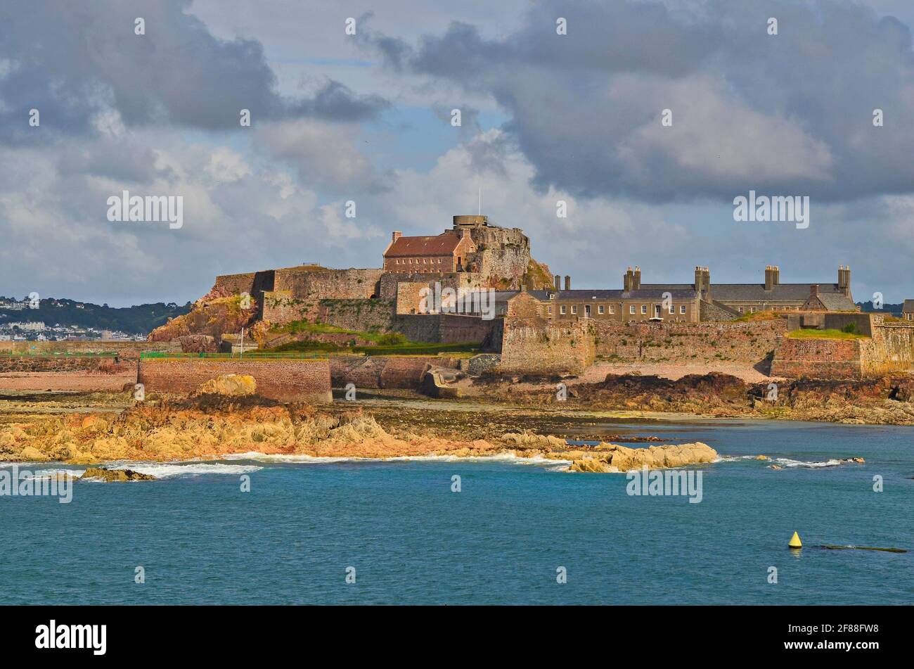 Amphibious vehicle elizabeth castle hi-res stock photography and images ...