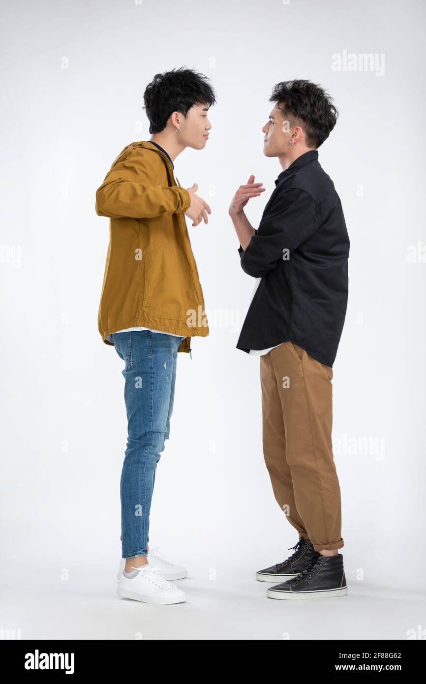 Two men face to face conflict hi-res stock photography and images - Alamy