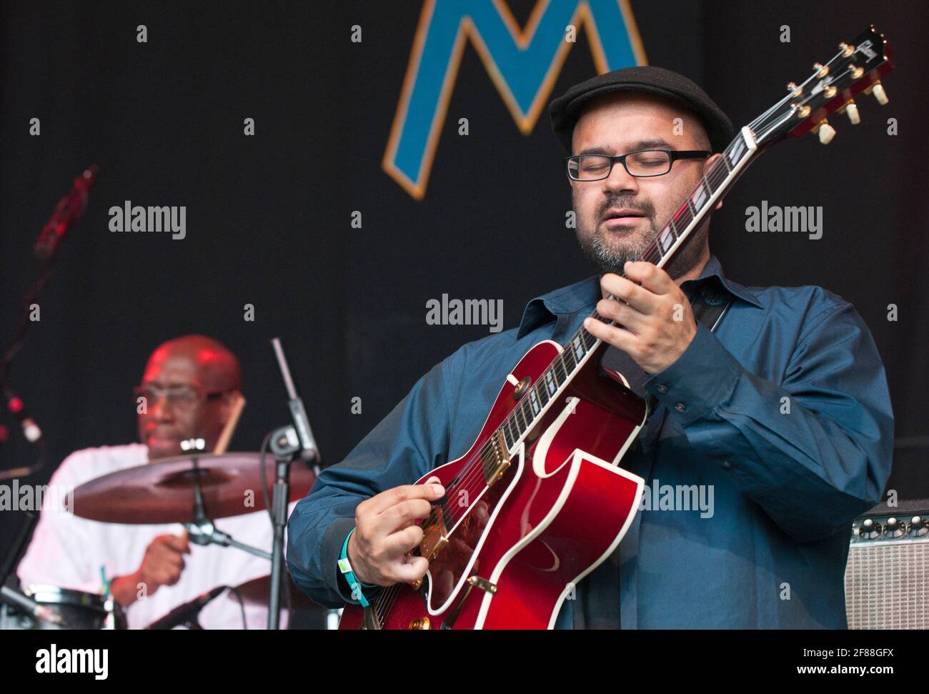 Robin banerjee musician hi-res stock photography and images - Alamy