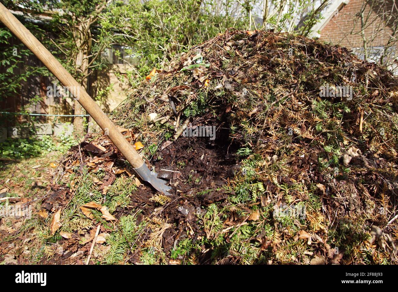 Compost shovel hi-res stock photography and images - Alamy
