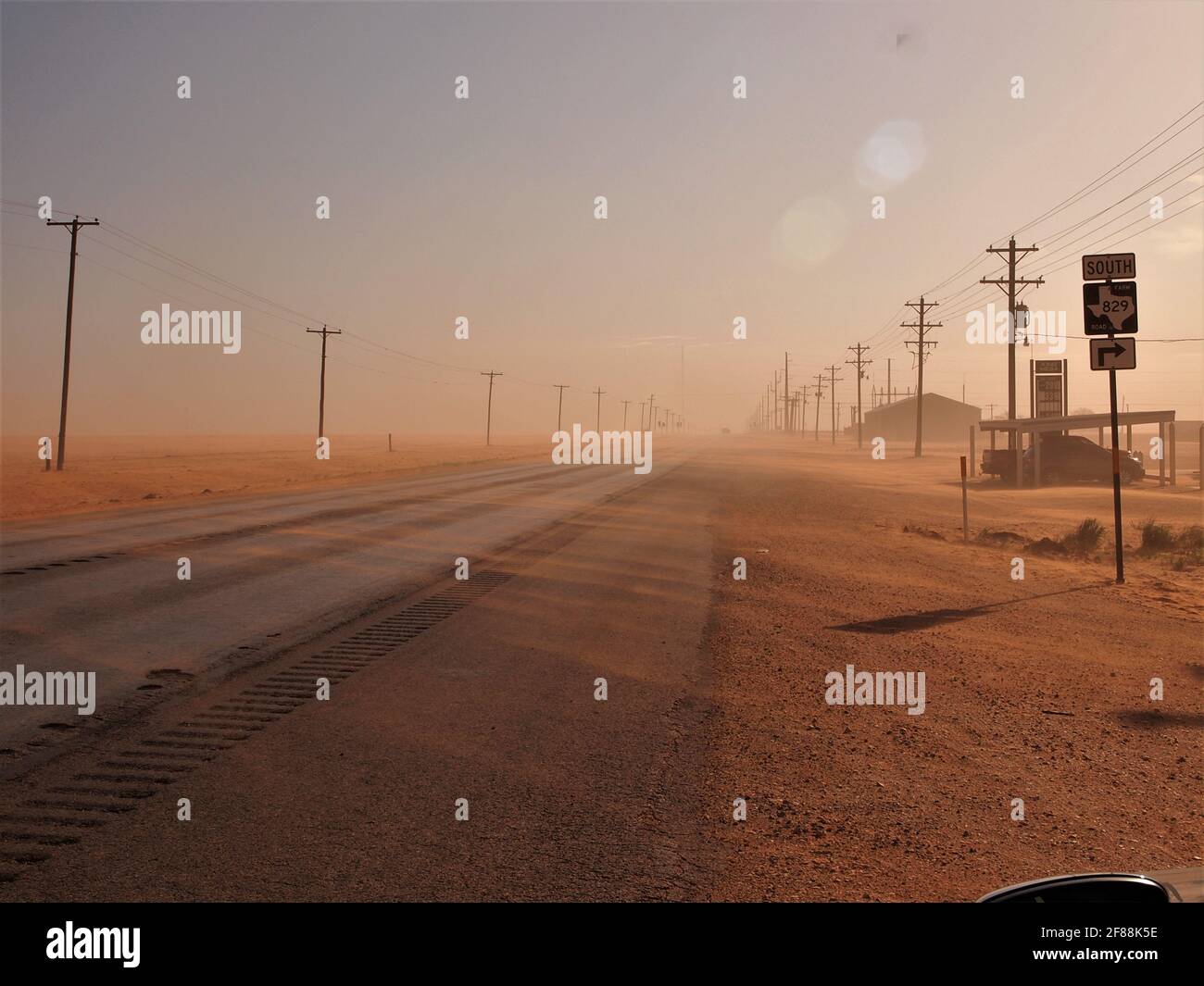 Dust bowl conditions hi-res stock photography and images - Alamy
