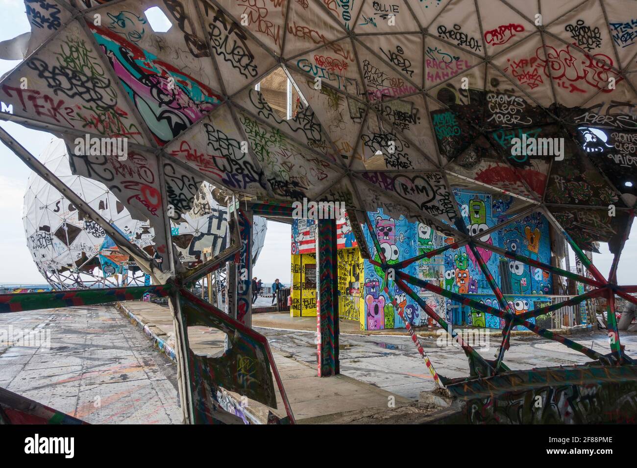 Former Cold War NSA listening station on top of Teufelsberg in Berlin ...