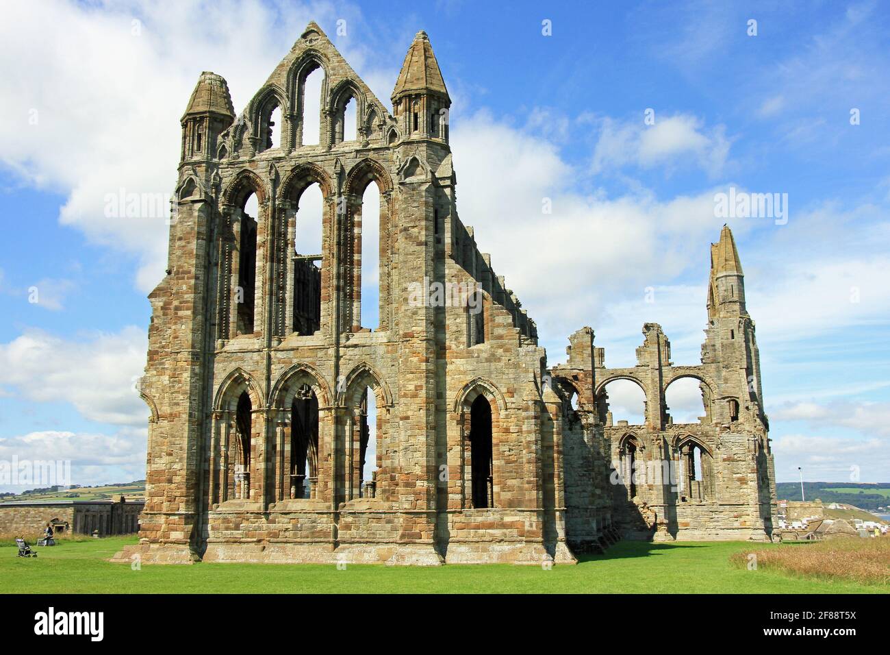 Whitby gothic 2017 hi-res stock photography and images - Alamy
