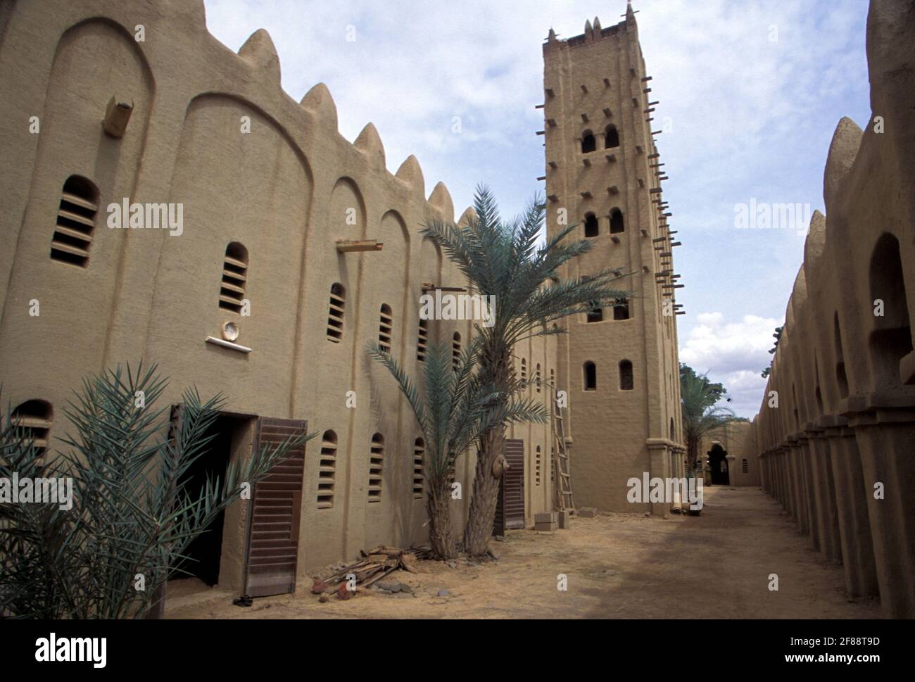 Mosque built of mud Mali Stock Photo - Alamy