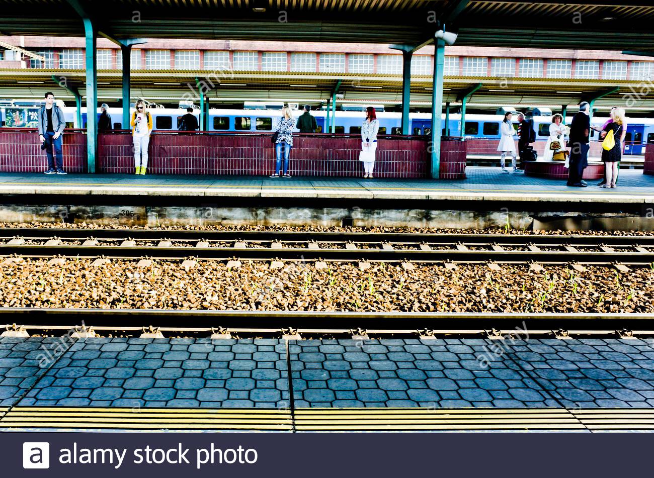 People Waiting Train Platform High Resolution Stock Photography and ...
