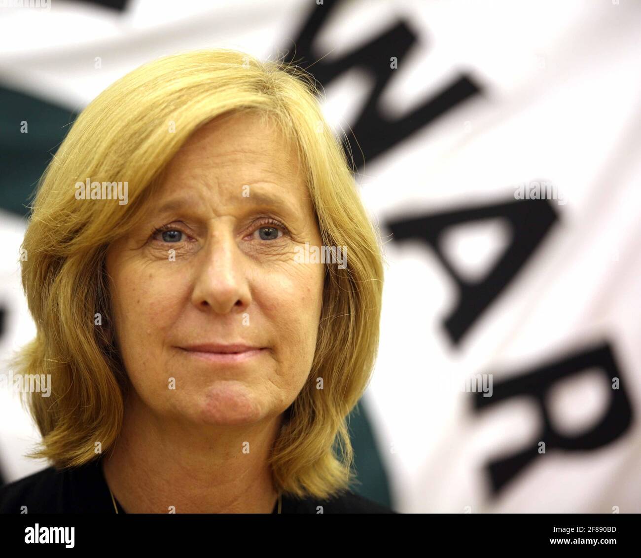 Cindy sheehan hi-res stock photography and images - Alamy