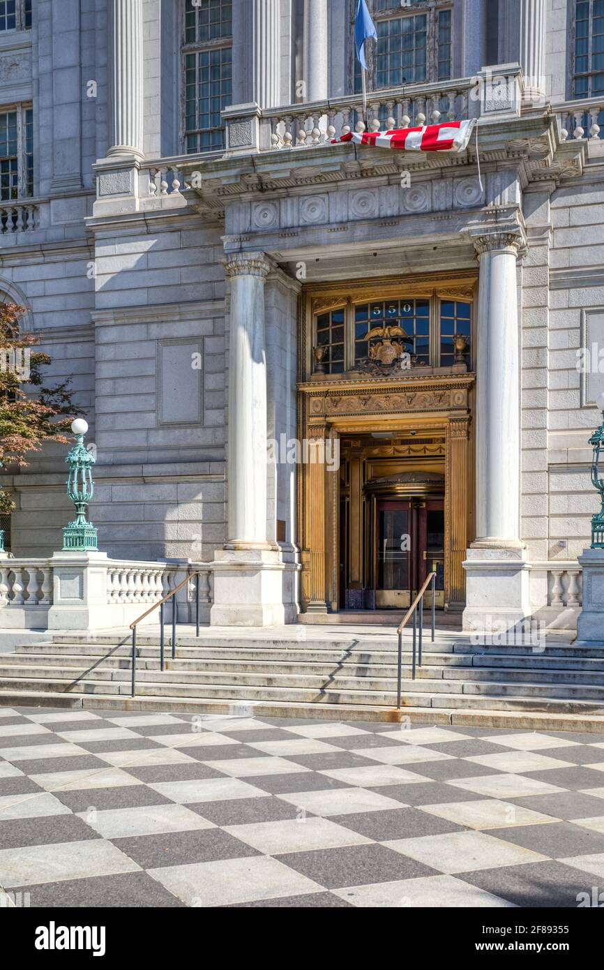 550 state street hi-res stock photography and images - Alamy