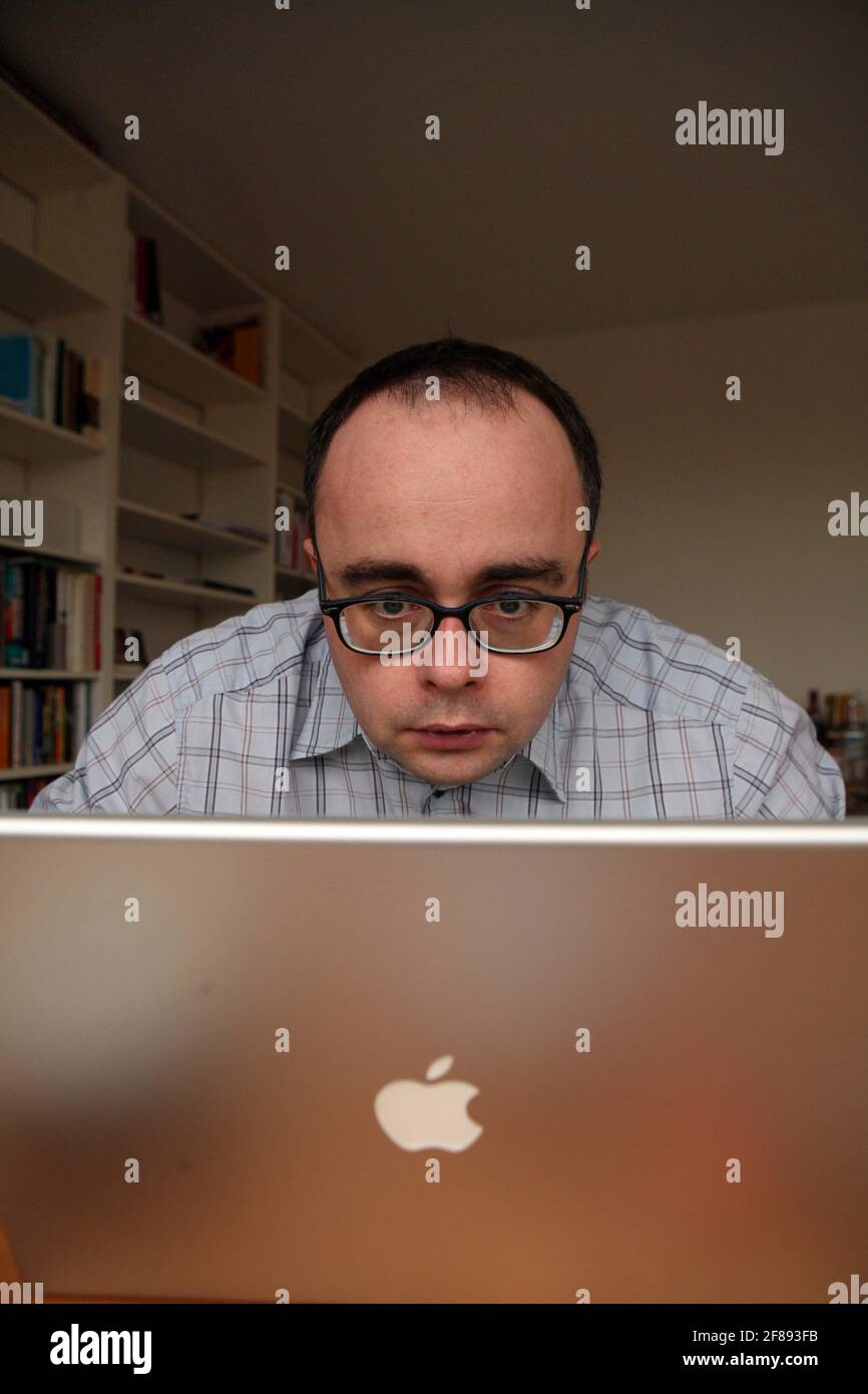 Rhodri Marsden at home spending the whole day using 'Stumble Upon' on ...