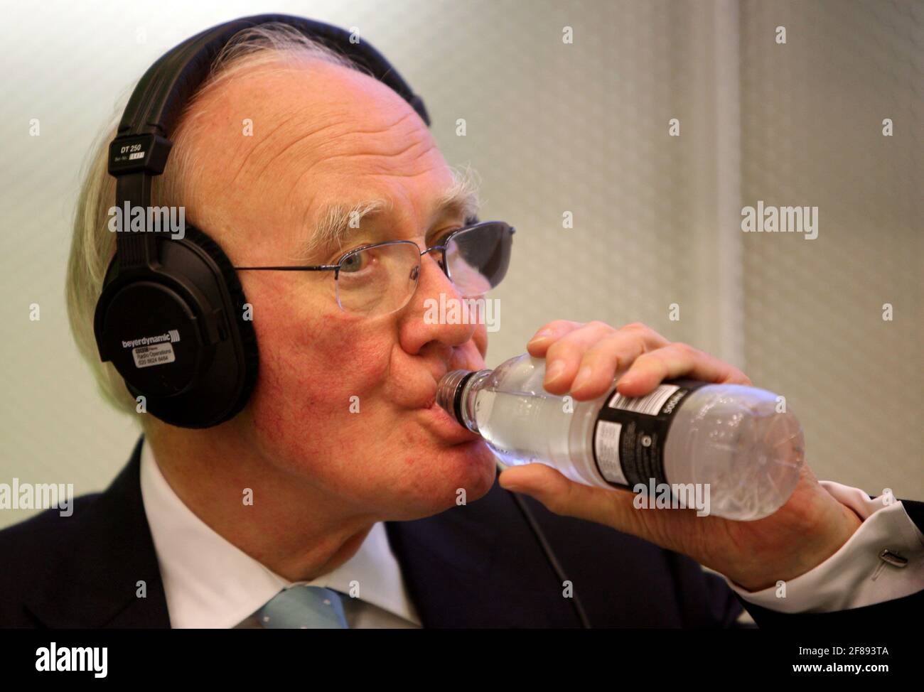 Liberal democrats conf in Brighton.... Sir Menzies Campbell on radio ...