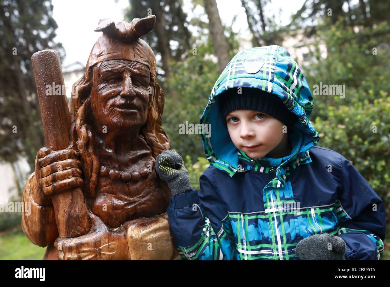 Angry child sculpture hi-res stock photography and images - Alamy