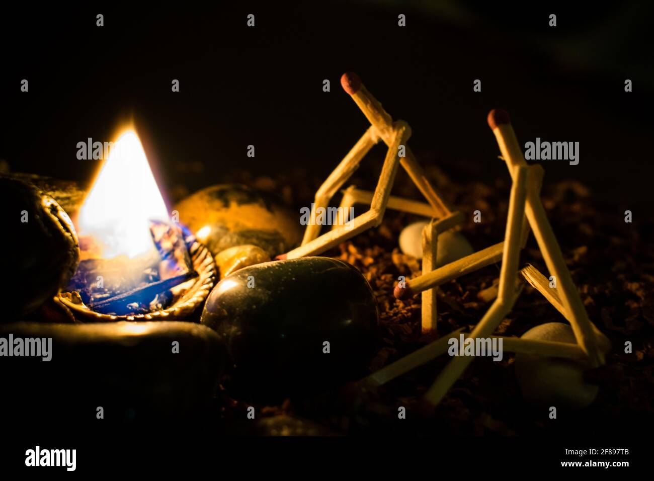 Fire matches hi-res stock photography and images - Alamy