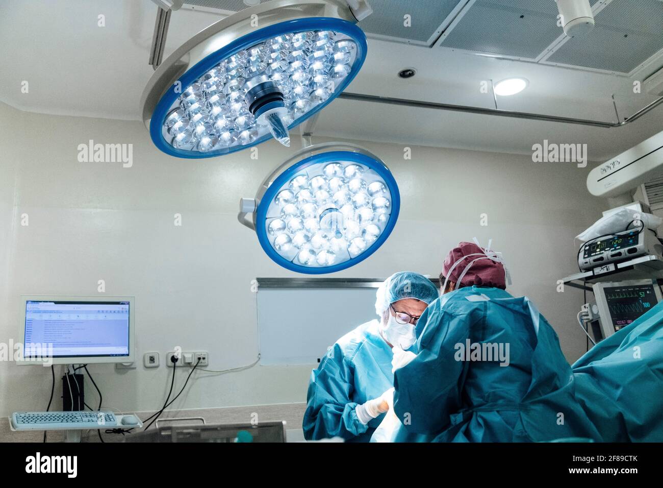 Professional medical team performing surgery at the hospital Stock ...