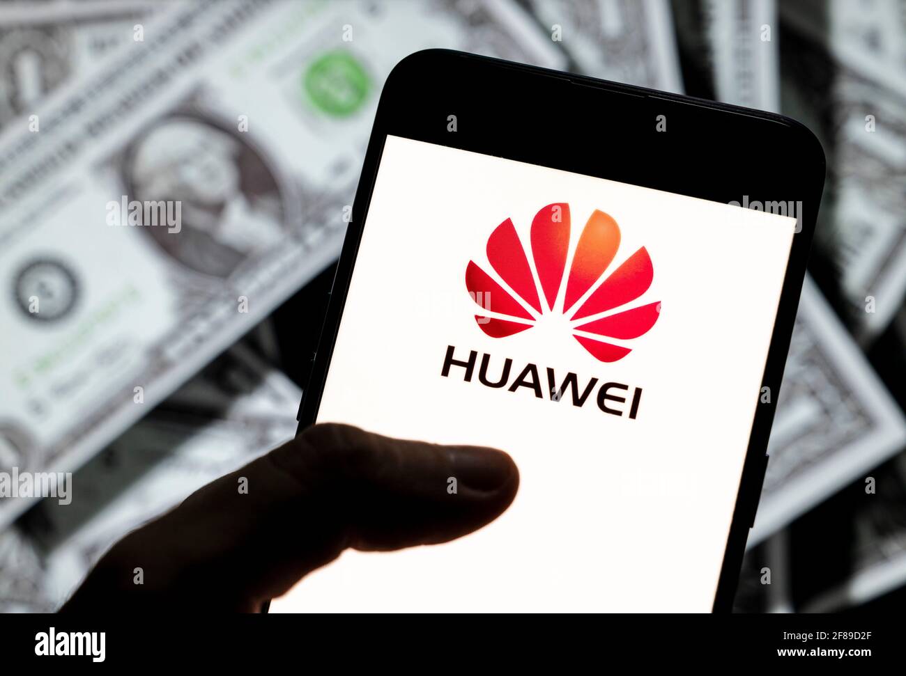 Huawei logo icon hi-res stock photography and images - Alamy