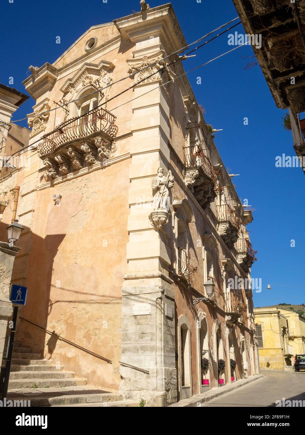 Cosentini hi-res stock photography and images - Alamy