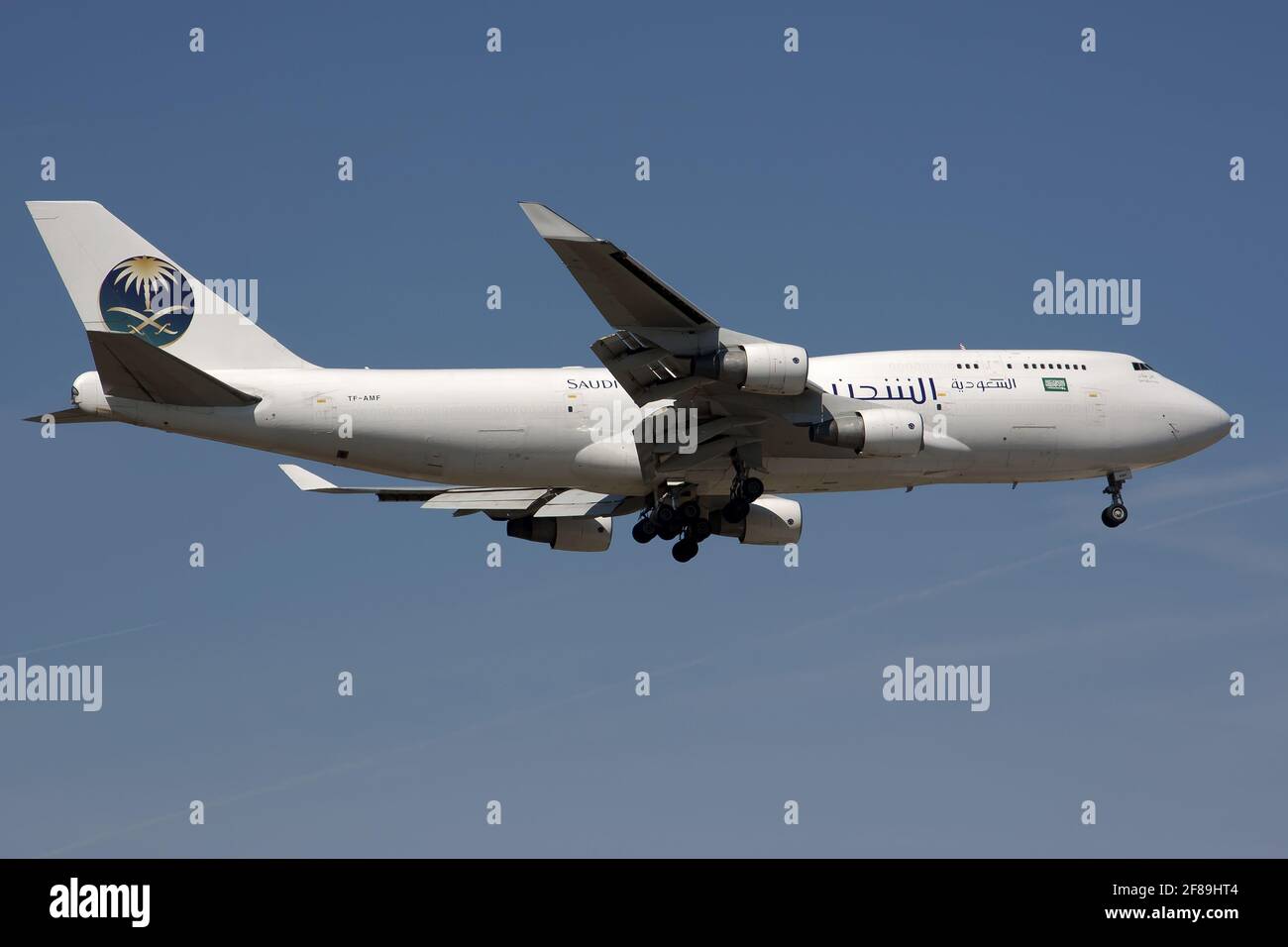 747 400 bcf hi-res stock photography and images - Alamy