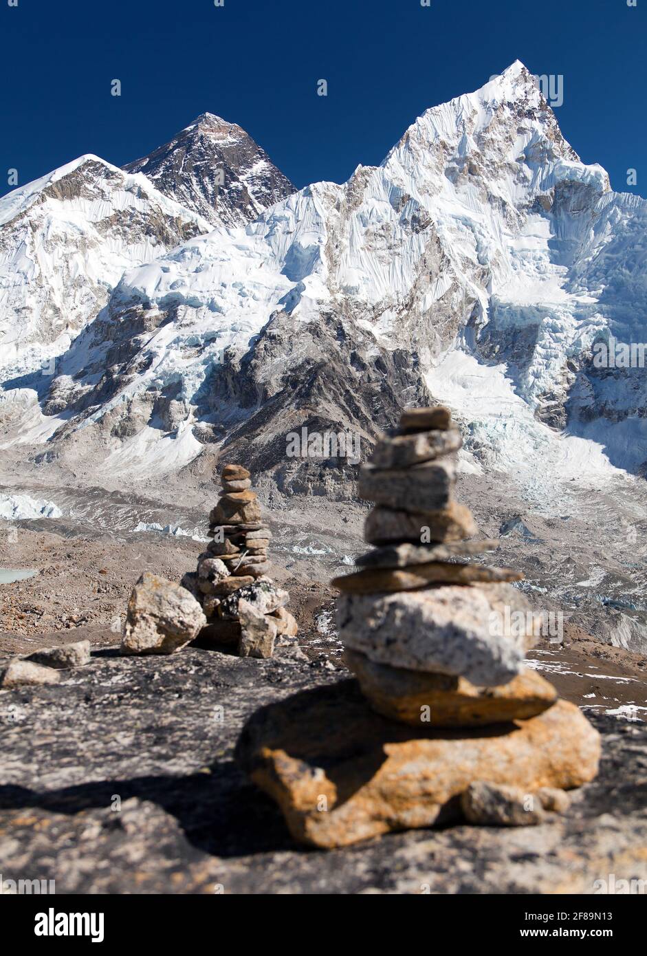 Everest pyramid hi-res stock photography and images - Alamy