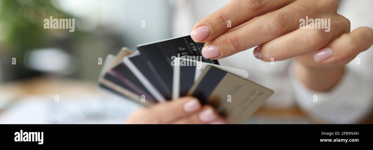 Credit cards hand fan hi-res stock photography and images - Alamy