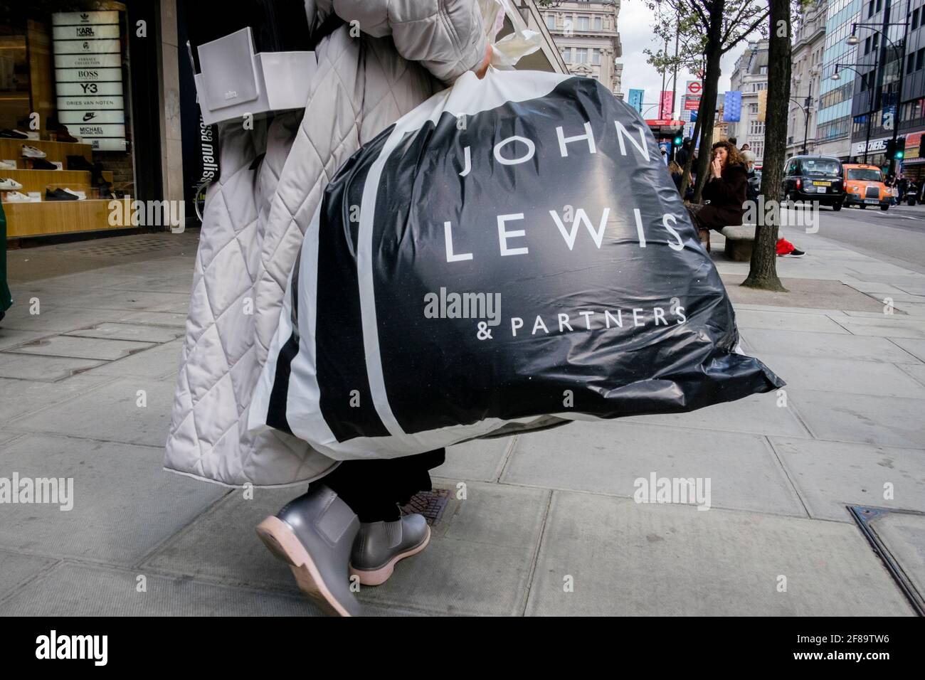 John lewis bag hi-res stock photography and images - Alamy