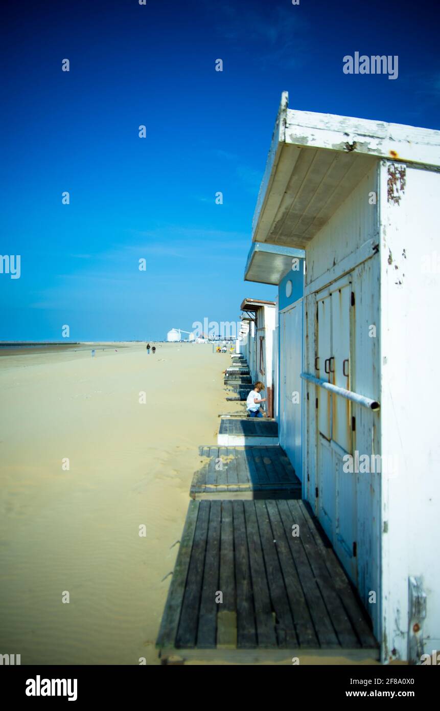 Cabanon plage hi-res stock photography and images - Alamy