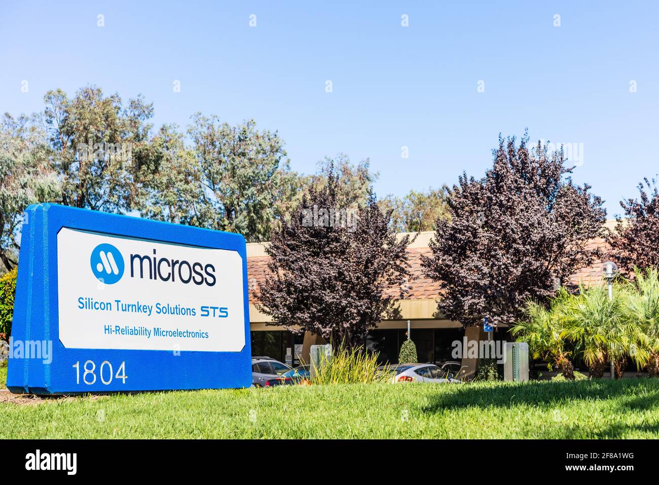 Semiconductors defense hi-res stock photography and images - Alamy