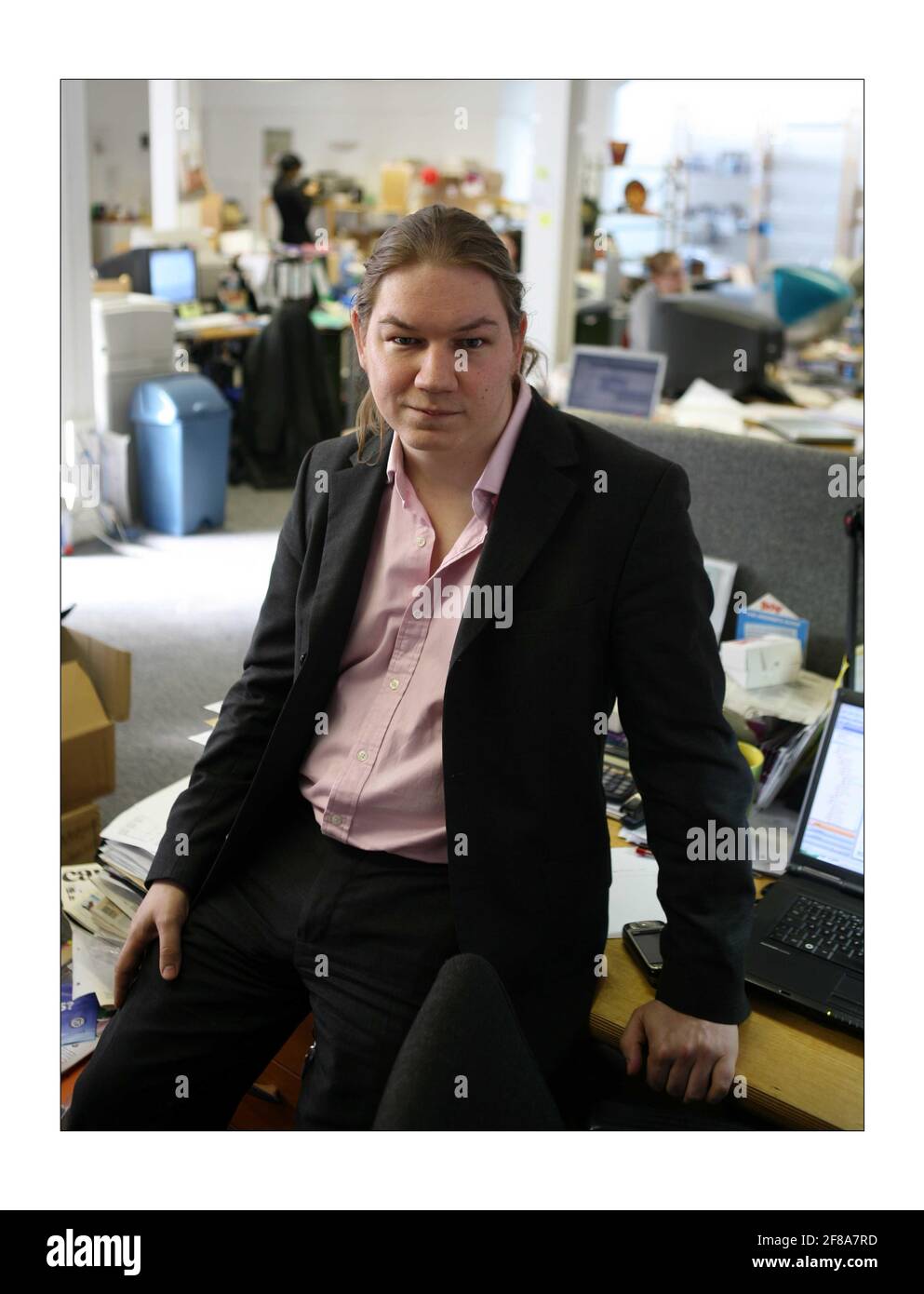 Ian Merricks... itchy groupphotograph by David Sandison The Independent ...