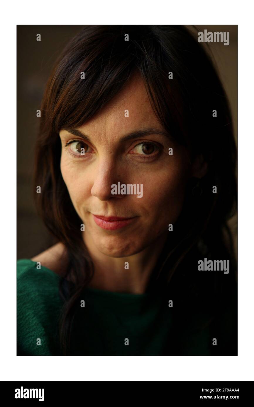 Emily perkins hi-res stock photography and images - Alamy