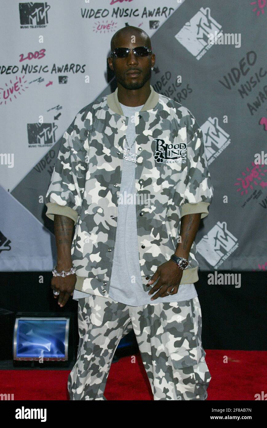 DMX arrives to the MTV Video Music Awards at Radio City Music Hall on ...