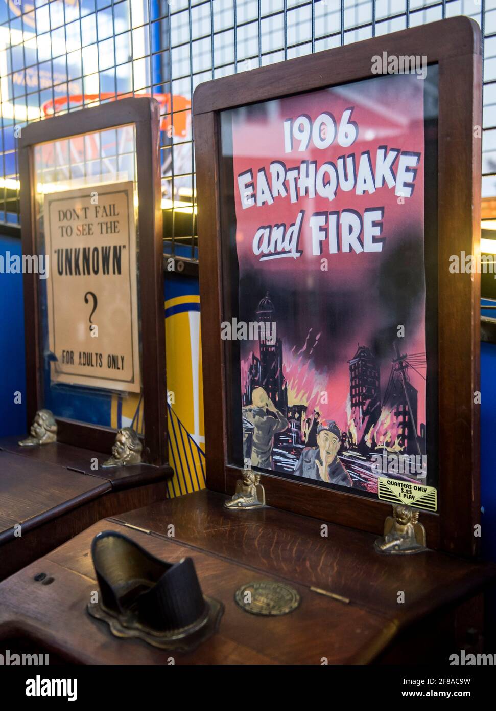 Penny arcade san francisco hi-res stock photography and images - Alamy