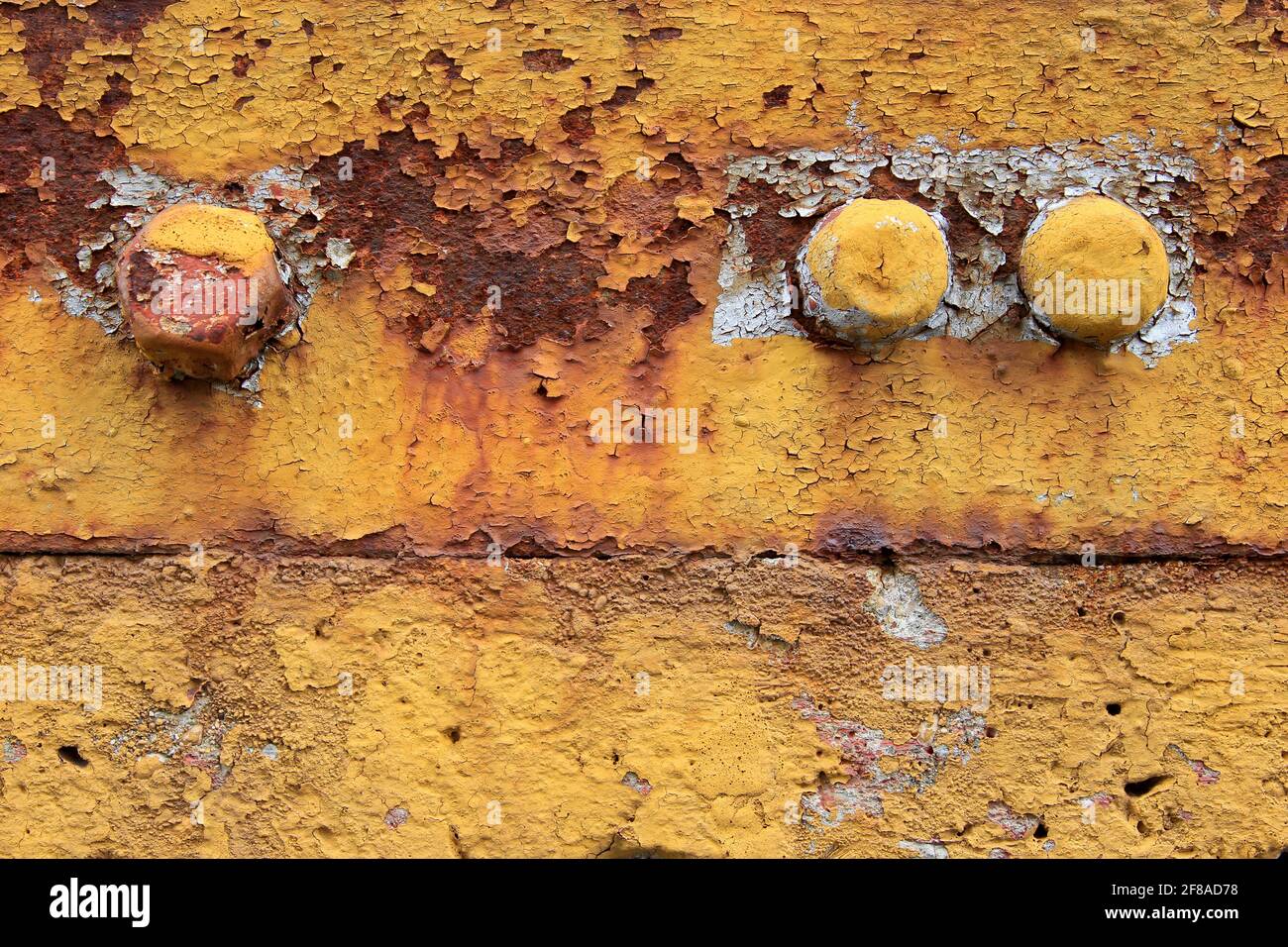 Rusty yellow metal surface texture hi-res stock photography and images ...