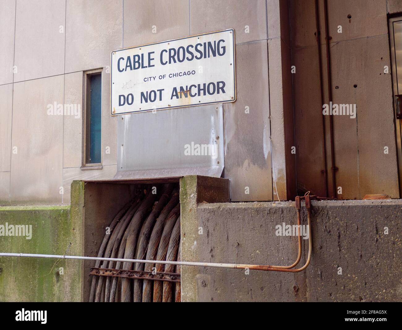 Cable warning sign hi-res stock photography and images - Alamy